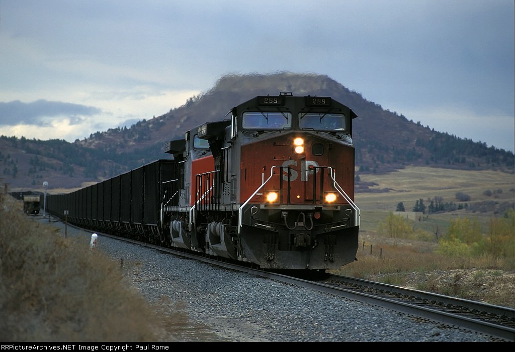 SP 288, GE AC4400CW, working southbound coal loads on the Joint-Line